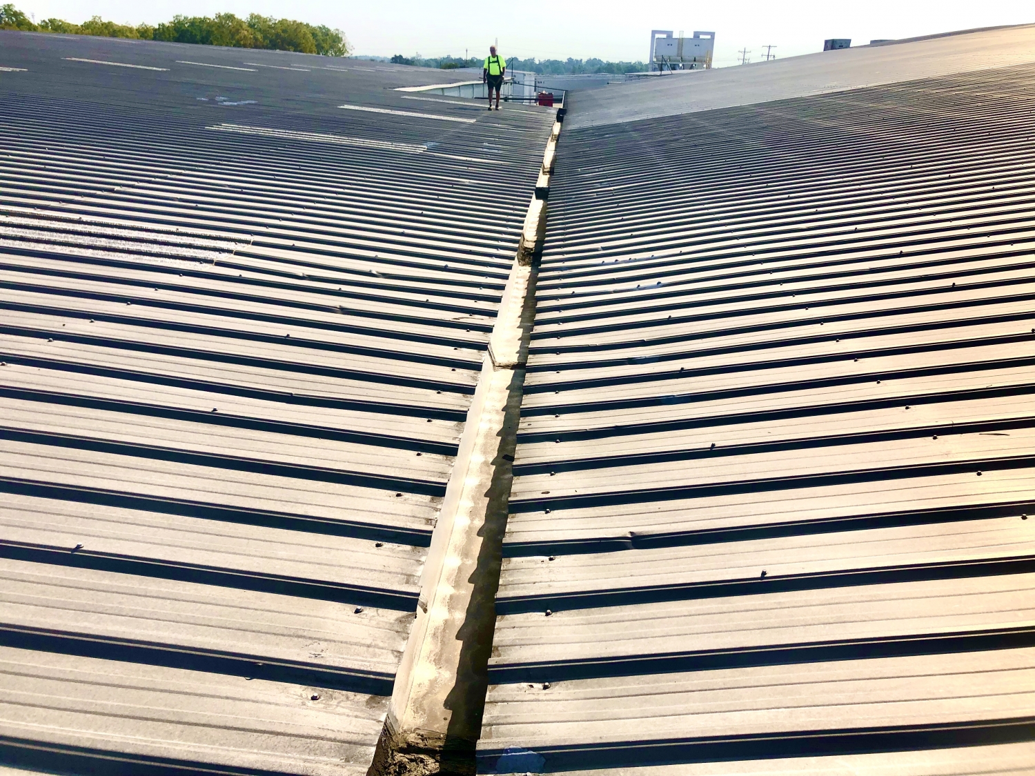 Valley Gutter Repair | Metal Roof - Spray-Tec Commercial Roofing ...