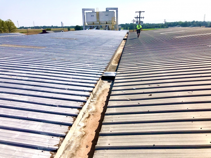 Valley Gutter Repair | Metal Roof - Spray-Tec Commercial Roofing ...